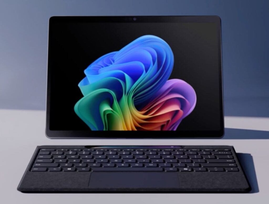 La Surface Pro de Microsoft avec le nouveau processeur ARM Snapdragon X ...